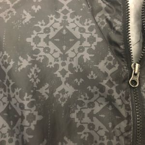 GAIAM | Jackets & Coats | Gaiam Black Patterned Wind Breaker Coat ...